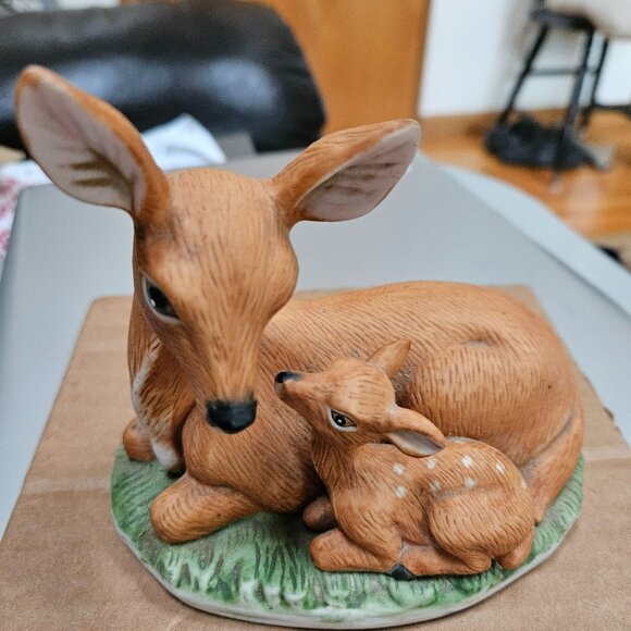 Homco | Accents | Vintage Homco Deer Doe And Fawn Figurine 441 Great ...
